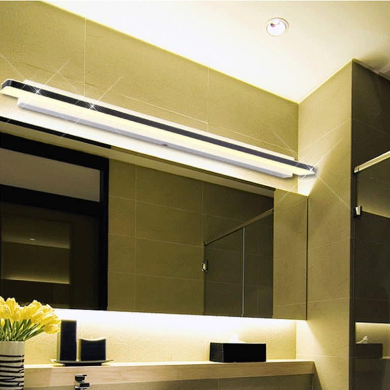 Instalando luces fluorecentes en casa - Visita Casas